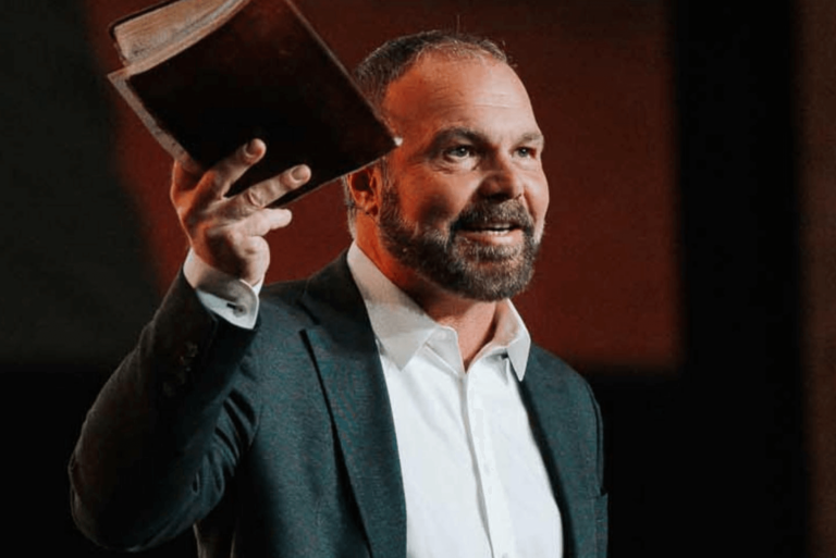 Mark Driscoll Responds with Teachings on the Jezebel Spirit - Charisma ...