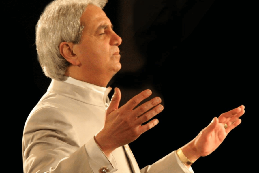 Benny Hinn Prays For His Critics - Charisma Magazine Online