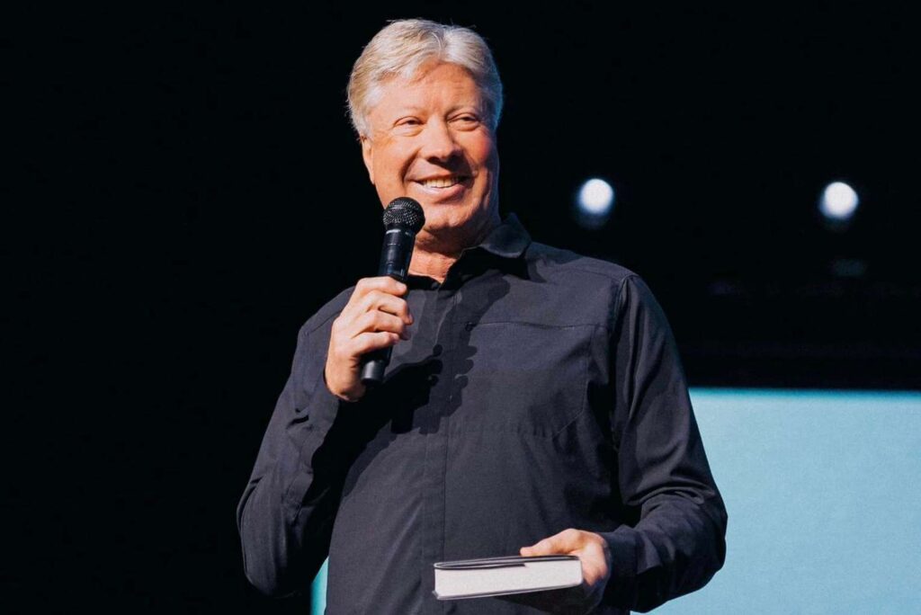 Charisma News Brief: Gateway Pastor Robert Morris Admits to 'Moral ...