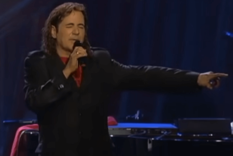 What Did Kim Clement Reveal in His Final Prophecy? - Charisma Magazine ...