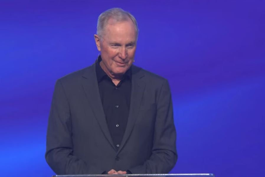 Max Lucado Inspires Gateway Church: 'You'll Get Through This ...