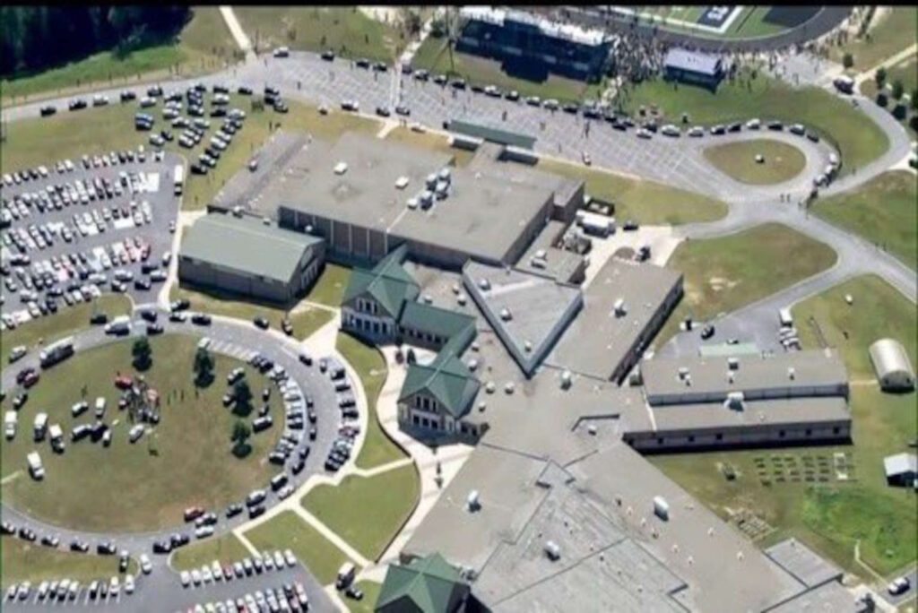 BREAKING: Mass Shooting at Georgia High School Leaves 4 Dead, Many ...
