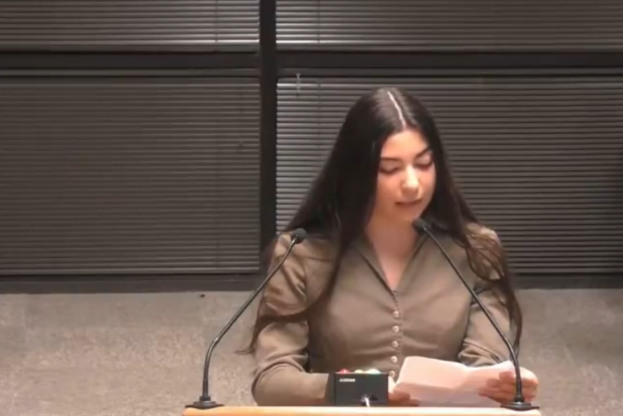 Teen Girl Traumatized After School Required Reading on Incest ...