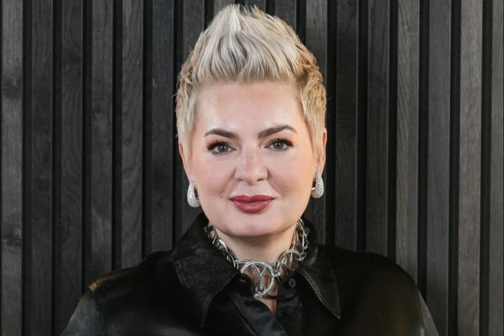 Emma Stark's 2025 Prophecy: From 'Dismantling to Establishing ...