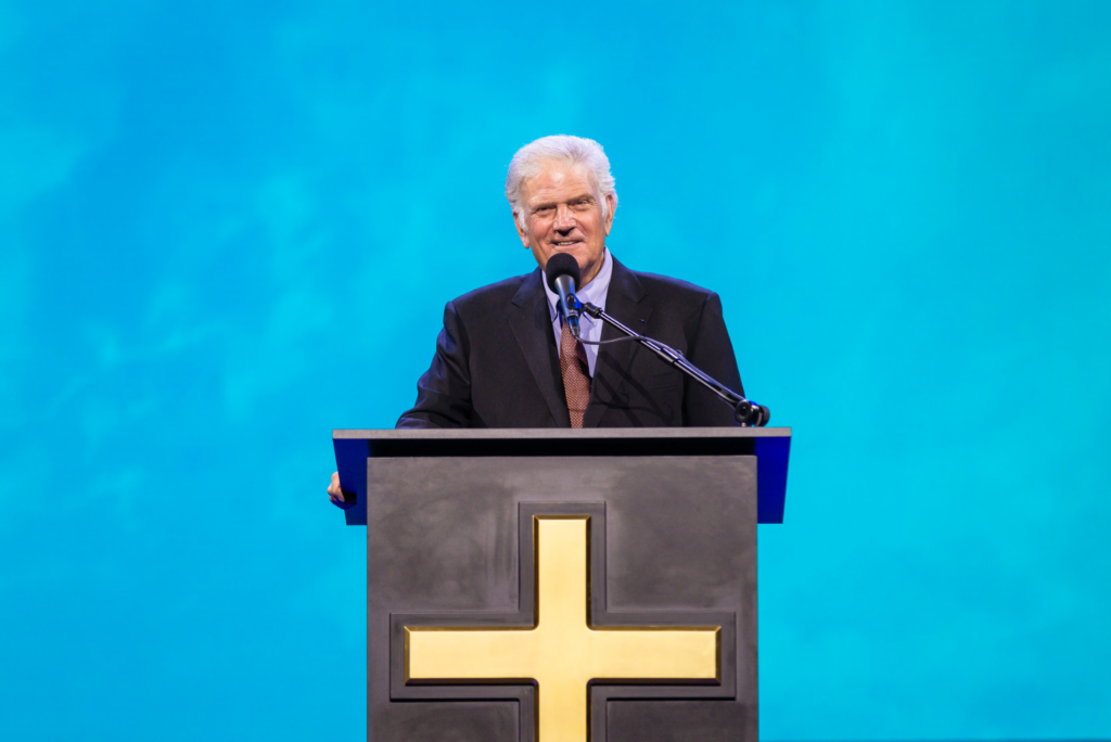 Franklin Graham Shares Urgent Message on Armageddon and the Last Days ...