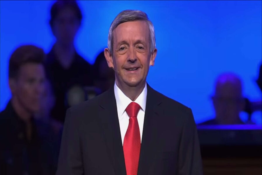 Robert Jeffress Speaks Out On Israel and Trump's Bold Stand - Charisma ...