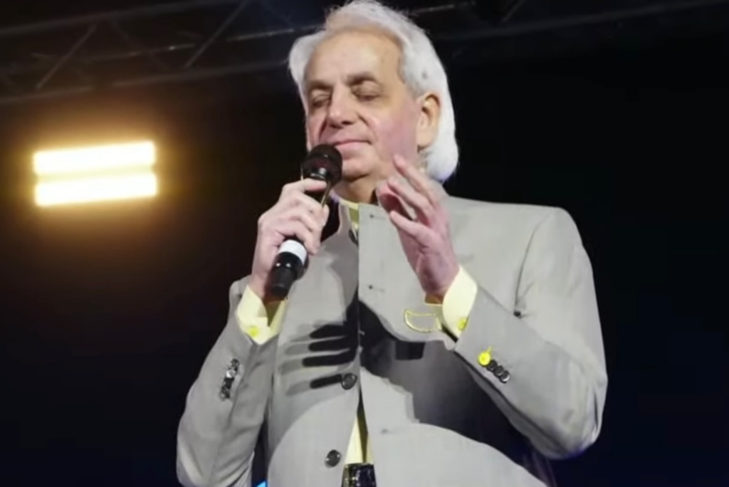 Benny Hinn Reveals 4 Tests That Separate True Ministers From Frauds ...