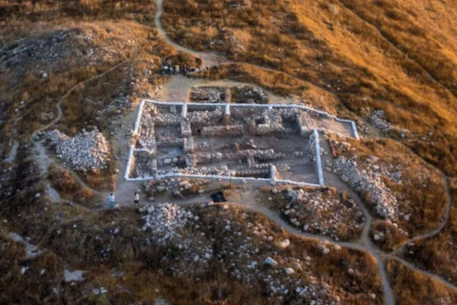 Ancient Israelite Mansion Stone May Provide Evidence of King Hezekiah's ...